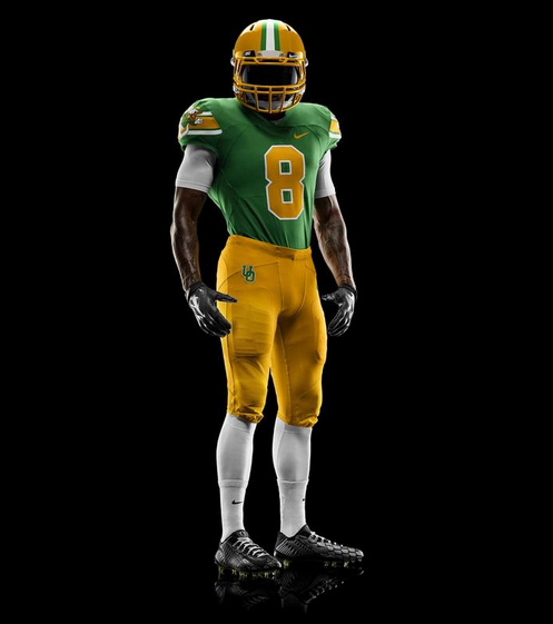 PHOTO: Oregon Ducks Unveil Awesome Throwback Uniforms