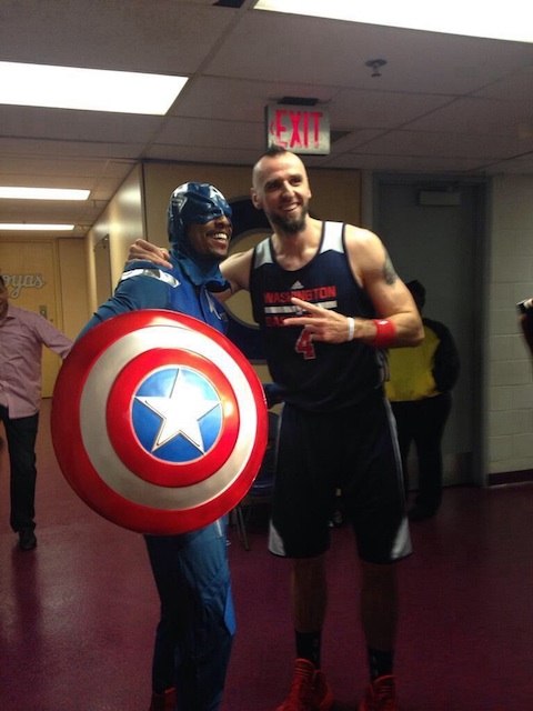 Photo: LeBron James Has The Best Costume For Halloween