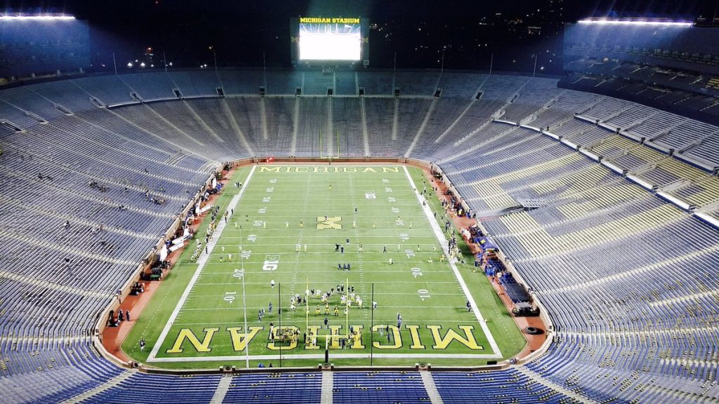 PHOTO: College Football Fan Selling Lego Football Stadium Replicas