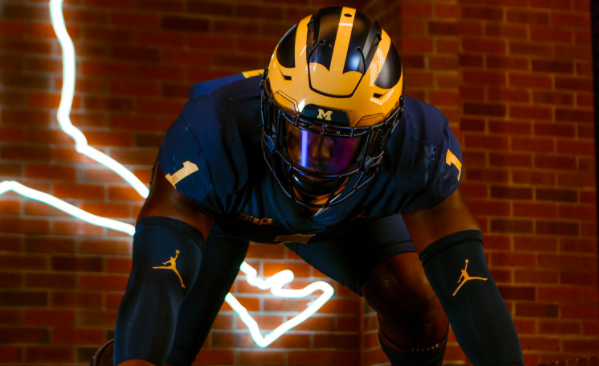 Michigan Lineman Shares Who Top UM D-Linemen Are He Has Faced