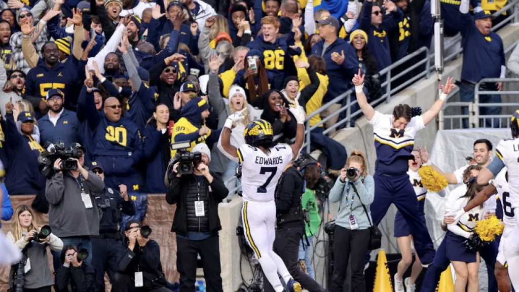 This Michigan - Nike Concept Uniform Is As Good As It Gets