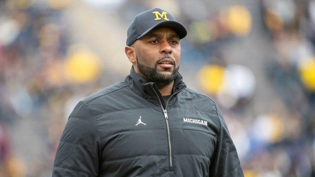 Here's Why Mike Hart Isn't Returning To Michigan's Staff